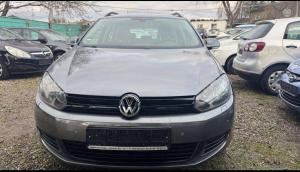 Grey Volkswagen Golf 2013 in Telschi, with an engine capacity of 1.60 L and mileage of 261 thousand km for 2900 €, photo 3 on AUTOMOTO.COM.LV