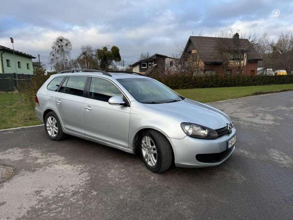 Grey Volkswagen Golf 2013 in Kaunas, with an engine capacity of 1.97 L and mileage of 206 thousand km for 2700 €, photo 3 on AUTOMOTO.COM.LV