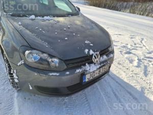 Grey Volkswagen Golf 2013 in Madona, with an engine capacity of 1.40 L and mileage of 185 thousand km for 3500 €, photo 4 on AUTOMOTO.COM.LV
