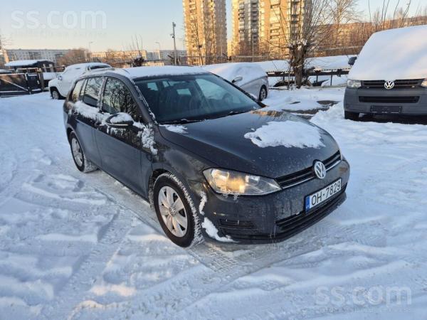 Grey Volkswagen Golf 2013 in Riga, with an engine capacity of 1.40 L and mileage of 269 thousand km for 8990 €, photo 2 on AUTOMOTO.COM.LV