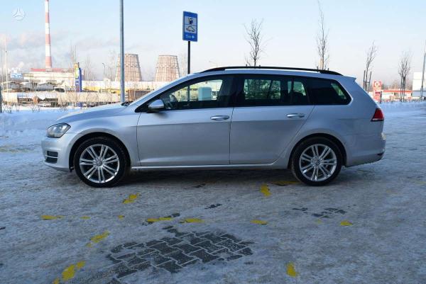 Pelēks Volkswagen Golf 2013 Viļņa, ar dzinēja tilpumu 1.60 L un nobraukumu 257 tūkst. km par 6750 €, foto 4 vietnē AUTOMOTO.COM.LV