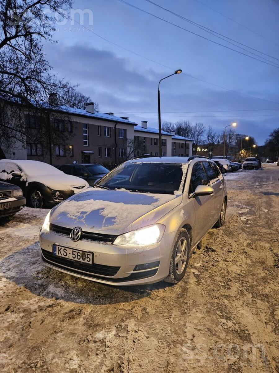Grey Volkswagen Golf 2013 in Riga, with an engine capacity of 1.60 L and mileage of 365 thousand km for 4100 €, photo 2 on AUTOMOTO.COM.LV