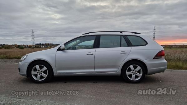 Pelēks Volkswagen Golf 2013 Tallina, ar dzinēja tilpumu 1.40 L un nobraukumu 194 tūkst. km par 4790 €, foto 4 vietnē AUTOMOTO.COM.LV