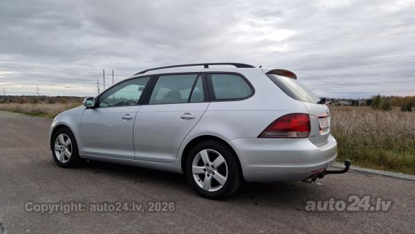 Pelēks Volkswagen Golf 2013 Tallina, ar dzinēja tilpumu 1.40 L un nobraukumu 194 tūkst. km par 4790 €, foto 5 vietnē AUTOMOTO.COM.LV