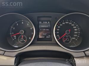 Grey Volkswagen Golf 2013 in Ogre, with an engine capacity of 1.20 L and mileage of 209 thousand km for 5950 €, photo 21 on AUTOMOTO.COM.LV