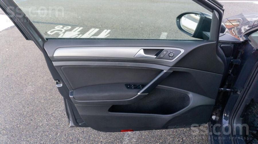Pelēks Volkswagen Golf 2013 Rīga, ar dzinēja tilpumu 1.40 L un nobraukumu 269 tūkst. km par 6290 €, foto 25 vietnē AUTOMOTO.COM.LV