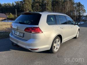 Pelēks Volkswagen Golf 2013 Rīga, ar dzinēja tilpumu 2.00 L un nobraukumu 374 tūkst. km par 5100 €, foto 4 vietnē AUTOMOTO.COM.LV