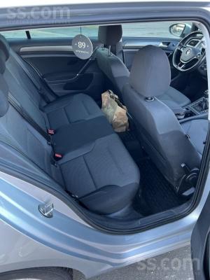 Pelēks Volkswagen Golf 2013 Rīga, ar dzinēja tilpumu 2.00 L un nobraukumu 374 tūkst. km par 5100 €, foto 7 vietnē AUTOMOTO.COM.LV