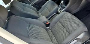 Grey Volkswagen Golf 2013 in Kretinga, with an engine capacity of 1.60 L and mileage of 288 thousand km for 4750 €, photo 9 on AUTOMOTO.COM.LV