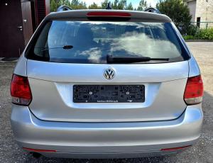 Grey Volkswagen Golf 2013 in Kretinga, with an engine capacity of 1.60 L and mileage of 288 thousand km for 4750 €, photo 15 on AUTOMOTO.COM.LV
