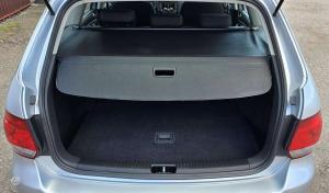 Grey Volkswagen Golf 2013 in Kretinga, with an engine capacity of 1.60 L and mileage of 288 thousand km for 4750 €, photo 16 on AUTOMOTO.COM.LV
