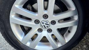 Grey Volkswagen Golf 2013 in Kretinga, with an engine capacity of 1.60 L and mileage of 288 thousand km for 4750 €, photo 35 on AUTOMOTO.COM.LV