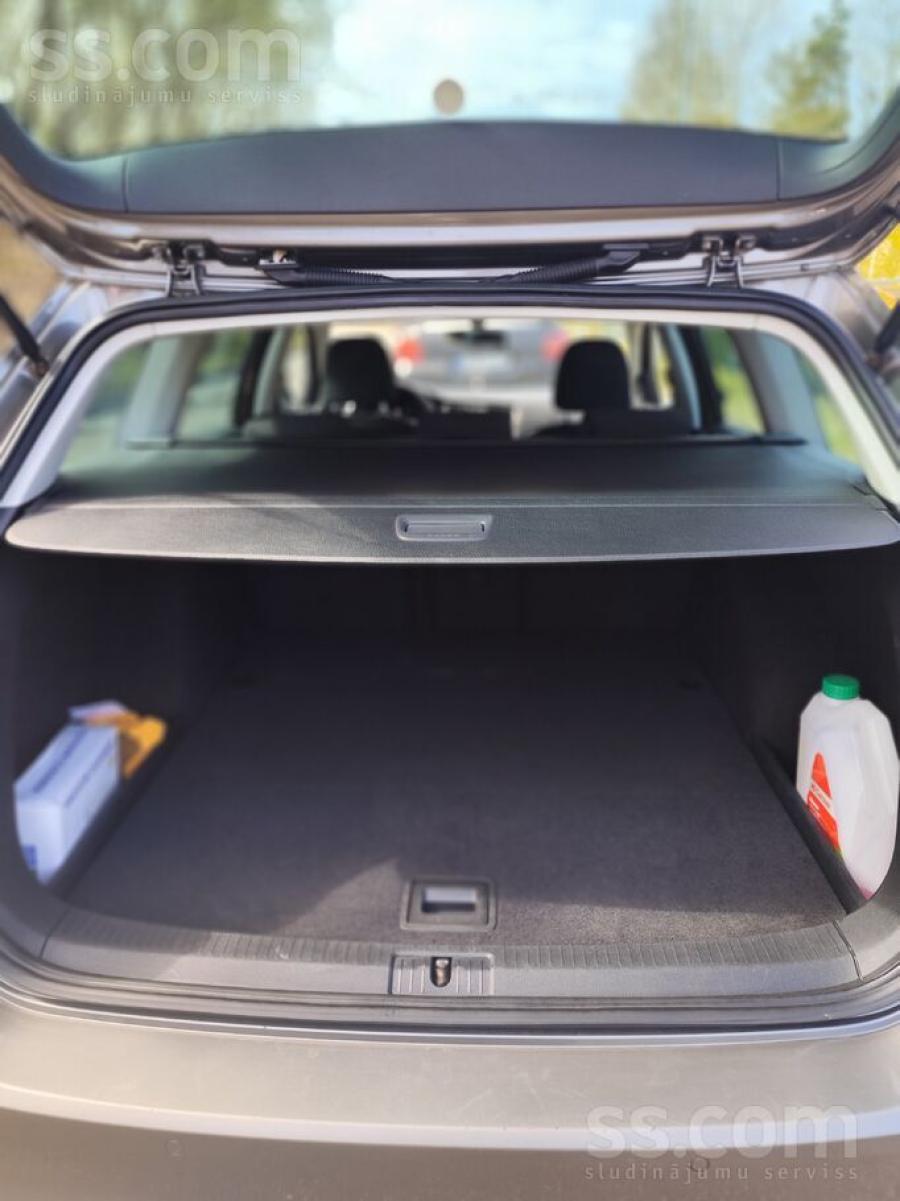 Pelēks Volkswagen Golf 2013 Rīga, ar dzinēja tilpumu 1.40 L un nobraukumu 369 tūkst. km par 6000 €, foto 11 vietnē AUTOMOTO.COM.LV