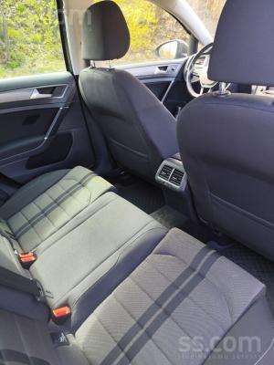 Pelēks Volkswagen Golf 2013 Rīga, ar dzinēja tilpumu 1.40 L un nobraukumu 369 tūkst. km par 6000 €, foto 12 vietnē AUTOMOTO.COM.LV