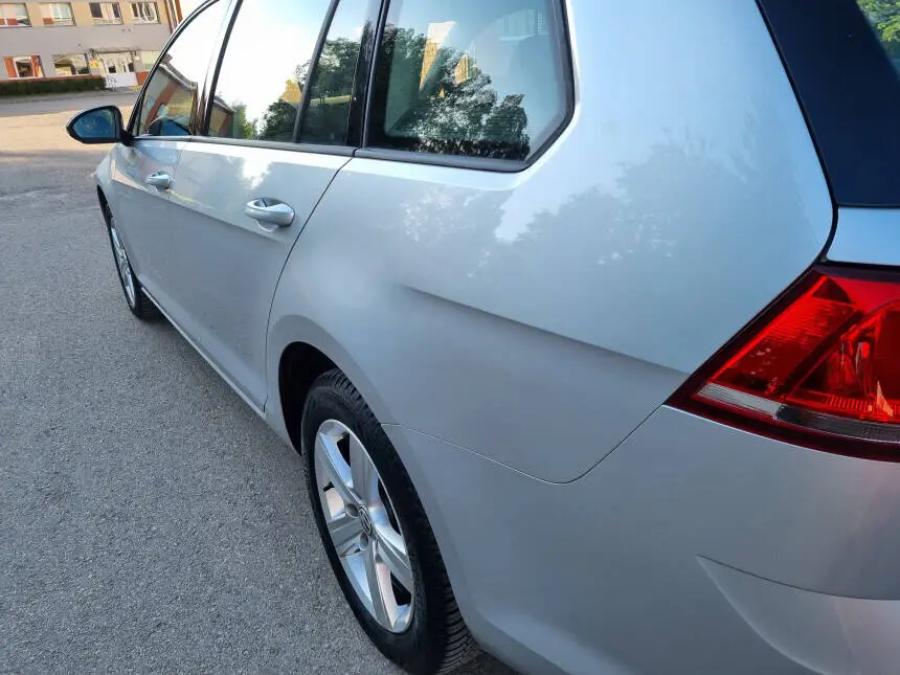 Pelēks Volkswagen Golf 2013 Jēkabpils, ar dzinēja tilpumu 1.60 L un nobraukumu 210 tūkst. km par 7900 €, foto 14 vietnē AUTOMOTO.COM.LV