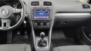 Grey Volkswagen Golf 2013 in Riga, with an engine capacity of 1.60 L and mileage of 238 thousand km for 4550 €, photo 7 on AUTOMOTO.COM.LV