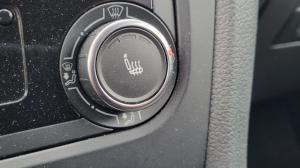 Grey Volkswagen Golf 2013 in Riga, with an engine capacity of 1.60 L and mileage of 238 thousand km for 4550 €, photo 10 on AUTOMOTO.COM.LV