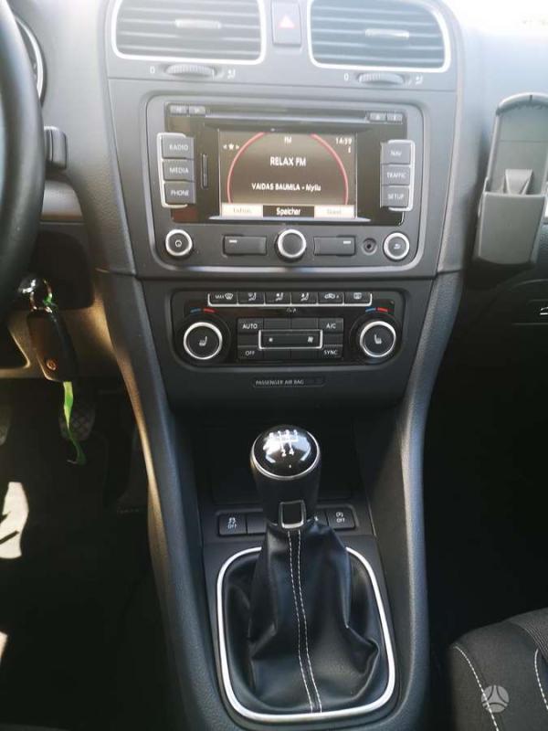 Pelēks Volkswagen Golf 2013 Radviliškis, ar dzinēja tilpumu 1.60 L un nobraukumu 205 tūkst. km par 4450 €, foto 8 vietnē AUTOMOTO.COM.LV