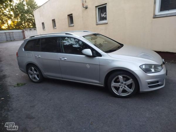 Grey Volkswagen Golf 2013 in Kaunas, with an engine capacity of 1.60 L and mileage of 440 thousand km for 3700 €, photo 3 on AUTOMOTO.COM.LV