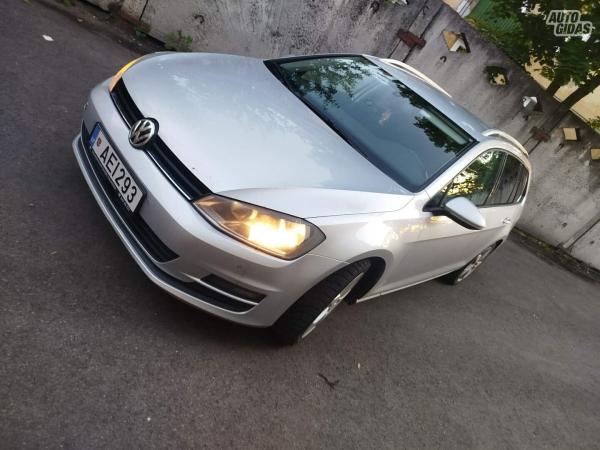 Grey Volkswagen Golf 2013 in Kaunas, with an engine capacity of 1.60 L and mileage of 440 thousand km for 3700 €, photo 8 on AUTOMOTO.COM.LV