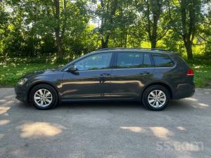 Grey Volkswagen Golf 2013 in Riga, with an engine capacity of 1.40 L and mileage of 0 thousand km for 6399 €, photo 3 on AUTOMOTO.COM.LV