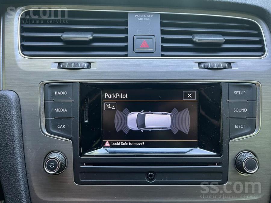 Grey Volkswagen Golf 2013 in Riga, with an engine capacity of 1.40 L and mileage of 0 thousand km for 6399 €, photo 17 on AUTOMOTO.COM.LV