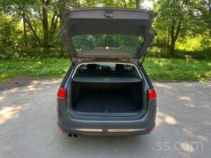 Grey Volkswagen Golf 2013 in Riga, with an engine capacity of 1.40 L and mileage of 0 thousand km for 6399 €, photo 23 on AUTOMOTO.COM.LV