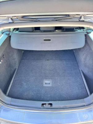 Grey Volkswagen Golf 2013 in Vilnius, with an engine capacity of 1.60 L and mileage of 324 thousand km for 1500 €, photo 17 on AUTOMOTO.COM.LV