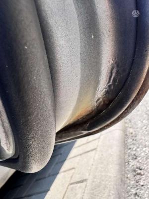 Grey Volkswagen Golf 2013 in Vilnius, with an engine capacity of 1.60 L and mileage of 324 thousand km for 1500 €, photo 26 on AUTOMOTO.COM.LV