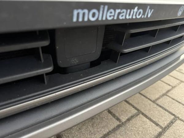 Pelēks Volkswagen Golf 2013 Rīga, ar dzinēja tilpumu 1.40 L un nobraukumu 368 tūkst. km par 3490 €, foto 7 vietnē AUTOMOTO.COM.LV