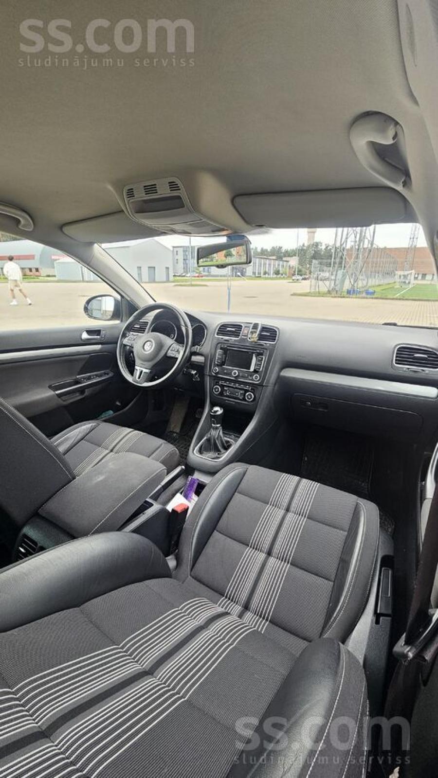 Pelēks Volkswagen Golf 2013 Valmiera, ar dzinēja tilpumu 1.60 L un nobraukumu 206 tūkst. km par 3800 €, foto 9 vietnē AUTOMOTO.COM.LV