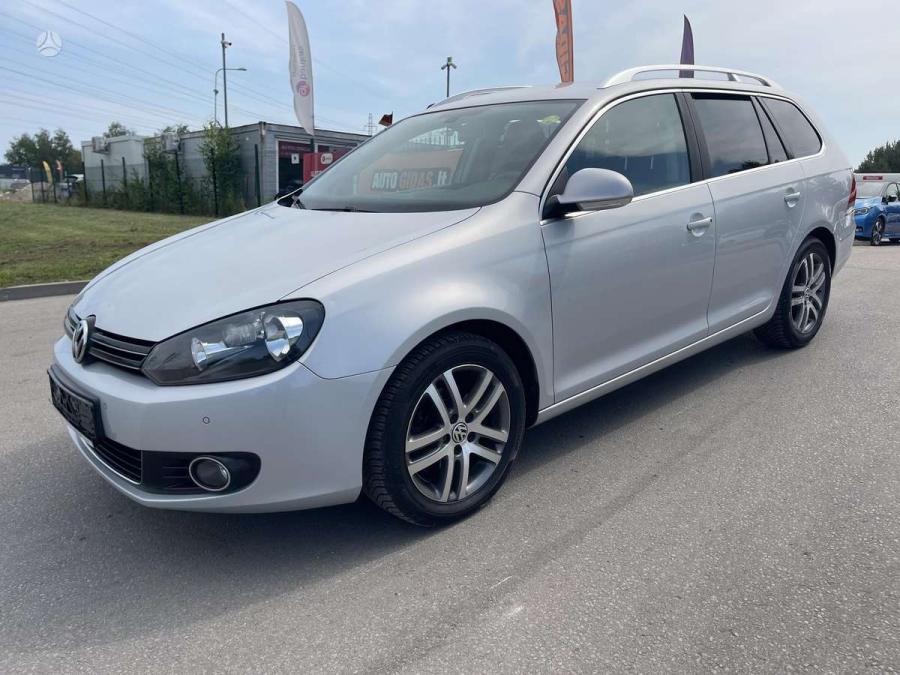 Grey Volkswagen Golf 2013 in Kaunas, with an engine capacity of 1.60 L and mileage of 268 thousand km for 3950 €, photo 3 on AUTOMOTO.COM.LV