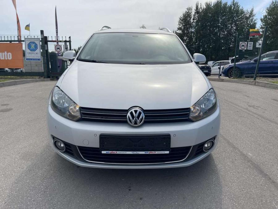 Grey Volkswagen Golf 2013 in Kaunas, with an engine capacity of 1.60 L and mileage of 268 thousand km for 3950 €, photo 5 on AUTOMOTO.COM.LV