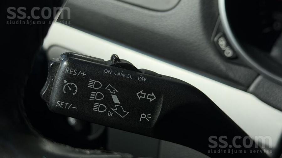 Pelēks Volkswagen Golf 2013 Rīga, ar dzinēja tilpumu 1.60 L un nobraukumu 296 tūkst. km par 3500 €, foto 16 vietnē AUTOMOTO.COM.LV