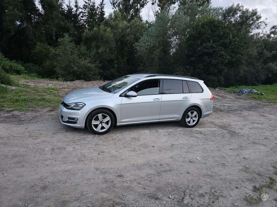 Pelēks Volkswagen Golf 2013 Kauņa, ar dzinēja tilpumu 1.60 L un nobraukumu 350 tūkst. km par 4100 €, foto 3 vietnē AUTOMOTO.COM.LV