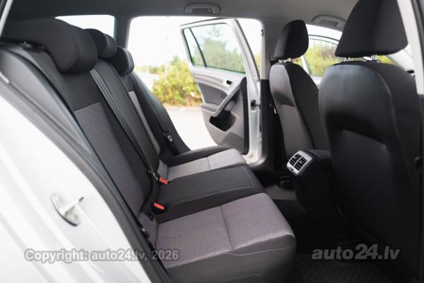 Pelēks Volkswagen Golf 2013 Tallina, ar dzinēja tilpumu 1.60 L un nobraukumu 231 tūkst. km par 4500 €, foto 9 vietnē AUTOMOTO.COM.LV