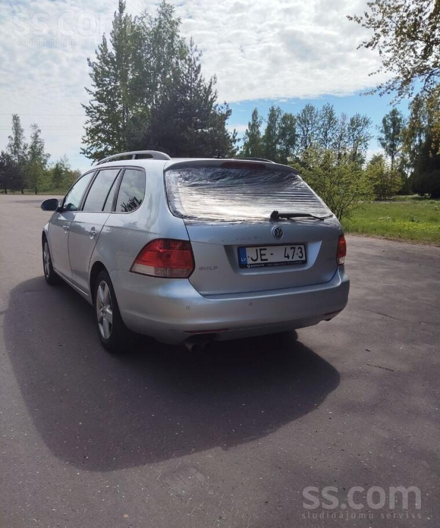 Grey Volkswagen Golf 2013 in Jurmala, with an engine capacity of 1.40 L and mileage of 215 thousand km for 2000 €, photo 3 on AUTOMOTO.COM.LV