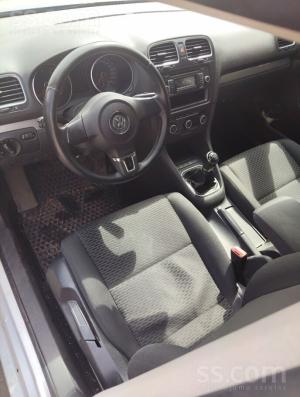 Grey Volkswagen Golf 2013 in Jurmala, with an engine capacity of 1.40 L and mileage of 215 thousand km for 2000 €, photo 5 on AUTOMOTO.COM.LV
