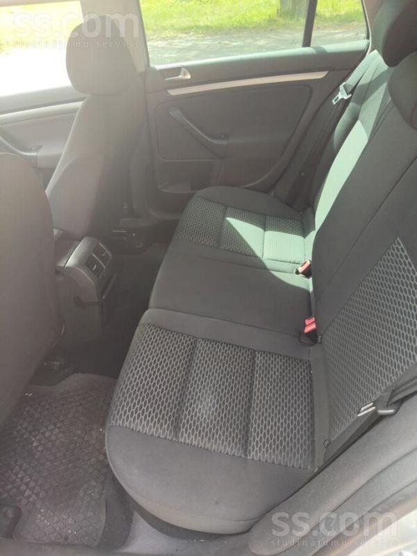 Grey Volkswagen Golf 2013 in Jurmala, with an engine capacity of 1.40 L and mileage of 215 thousand km for 2000 €, photo 3 on AUTOMOTO.COM.LV