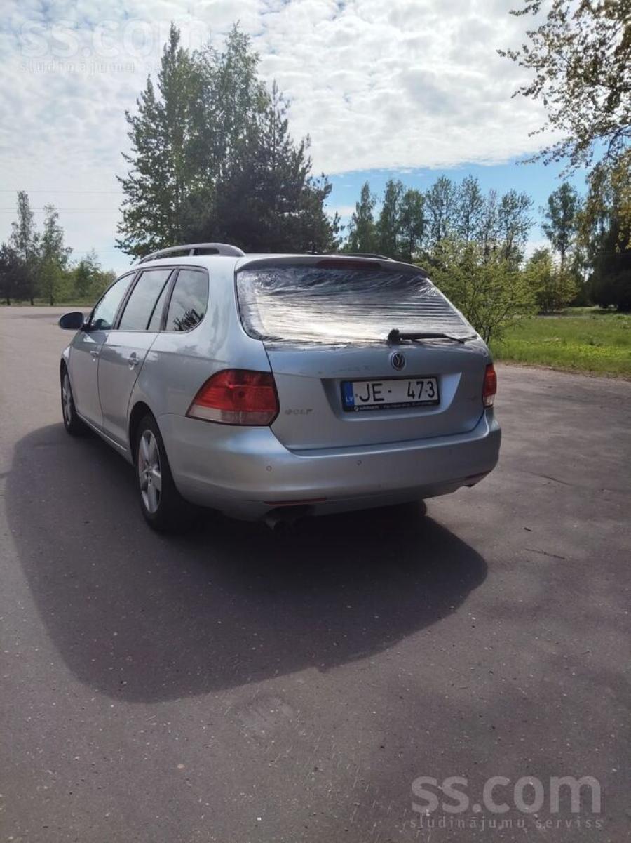 Grey Volkswagen Golf 2013 in Jurmala, with an engine capacity of 1.40 L and mileage of 215 thousand km for 2000 €, photo 5 on AUTOMOTO.COM.LV