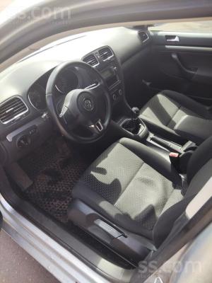 Grey Volkswagen Golf 2013 in Jurmala, with an engine capacity of 1.40 L and mileage of 215 thousand km for 2000 €, photo 6 on AUTOMOTO.COM.LV