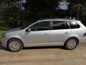 Grey Volkswagen Golf 2013 in Riga, with an engine capacity of 1.40 L and mileage of 210 thousand km for 2600 €, photo 4 on AUTOMOTO.COM.LV
