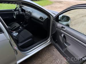 Grey Volkswagen Golf 2013 in Riga, with an engine capacity of 1.40 L and mileage of 210 thousand km for 2600 €, photo 11 on AUTOMOTO.COM.LV