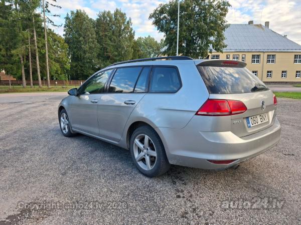 Volkswagen Golf 2013 in Tallinn on AUTOMOTO.COM.LV Grey Volkswagen Golf 2013 in Tallinn, with an engine capacity of 1.60 L and mileage of 305 thousand km for 4500 €, photo 6 on AUTOMOTO.COM.LV