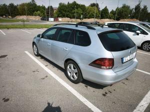 Pelēks Volkswagen Golf 2013 Kauņa, ar dzinēja tilpumu 1.60 L un nobraukumu 213 tūkst. km par 4000 €, foto 3 vietnē AUTOMOTO.COM.LV
