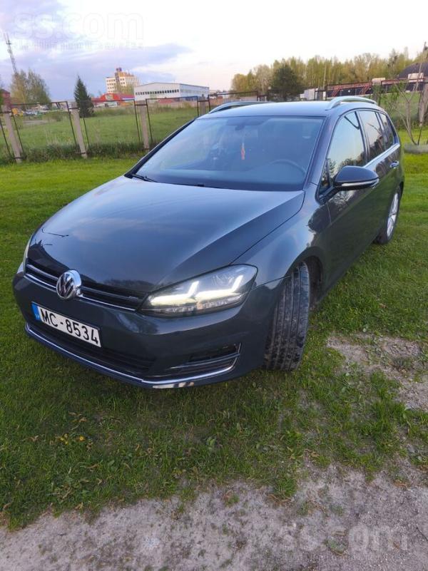 Grey Volkswagen Golf 2014 in Jelgava, with an engine capacity of 1.60 L and mileage of 222 thousand km for 7398 €, photo 1 on AUTOMOTO.COM.LV