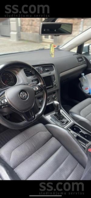 Grey Volkswagen Golf 2014 in Riga, with an engine capacity of 2.00 L and mileage of 310 thousand km for 6999 €, photo 5 on AUTOMOTO.COM.LV