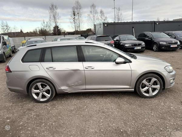 Grey Volkswagen Golf 2014 in Kaunas, with an engine capacity of 1.40 L and mileage of 234 thousand km for 5550 €, photo 6 on AUTOMOTO.COM.LV
