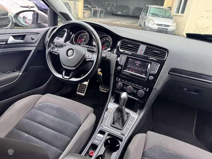 Pelēks Volkswagen Golf 2014 Kauņa, ar dzinēja tilpumu 1.40 L un nobraukumu 234 tūkst. km par 5550 €, foto 17 vietnē AUTOMOTO.COM.LV