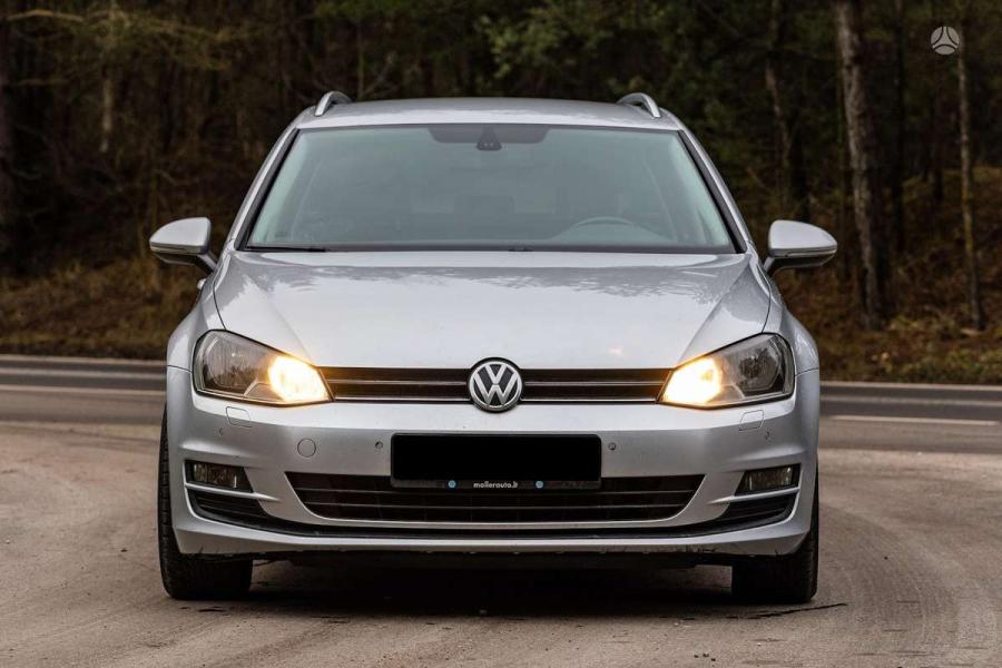 Pelēks Volkswagen Golf 2014 Viļņa, ar dzinēja tilpumu 1.97 L un nobraukumu 318 tūkst. km par 7100 €, foto 1 vietnē AUTOMOTO.COM.LV